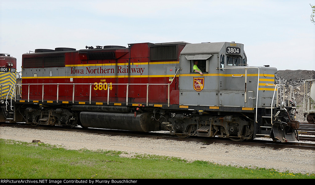 IANR 3804 GP38-2